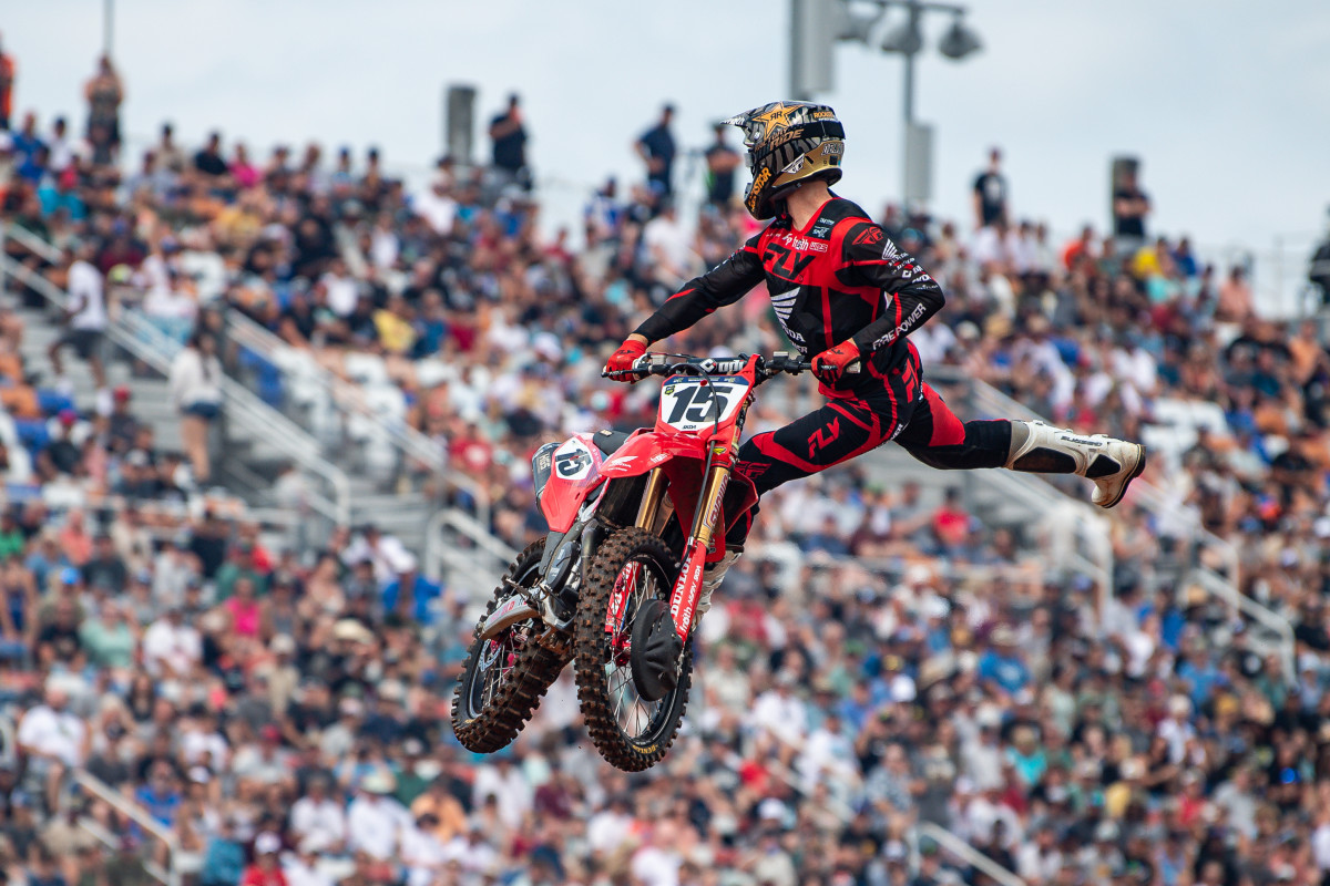 Photo Gallery: SuperMotocross Playoff 1 zMax Dragway - Motocross