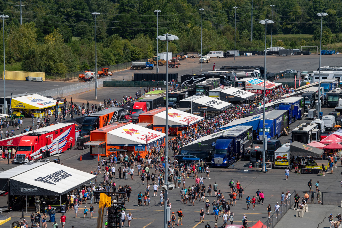 Photo Gallery: SuperMotocross Playoff 1 zMax Dragway - Motocross