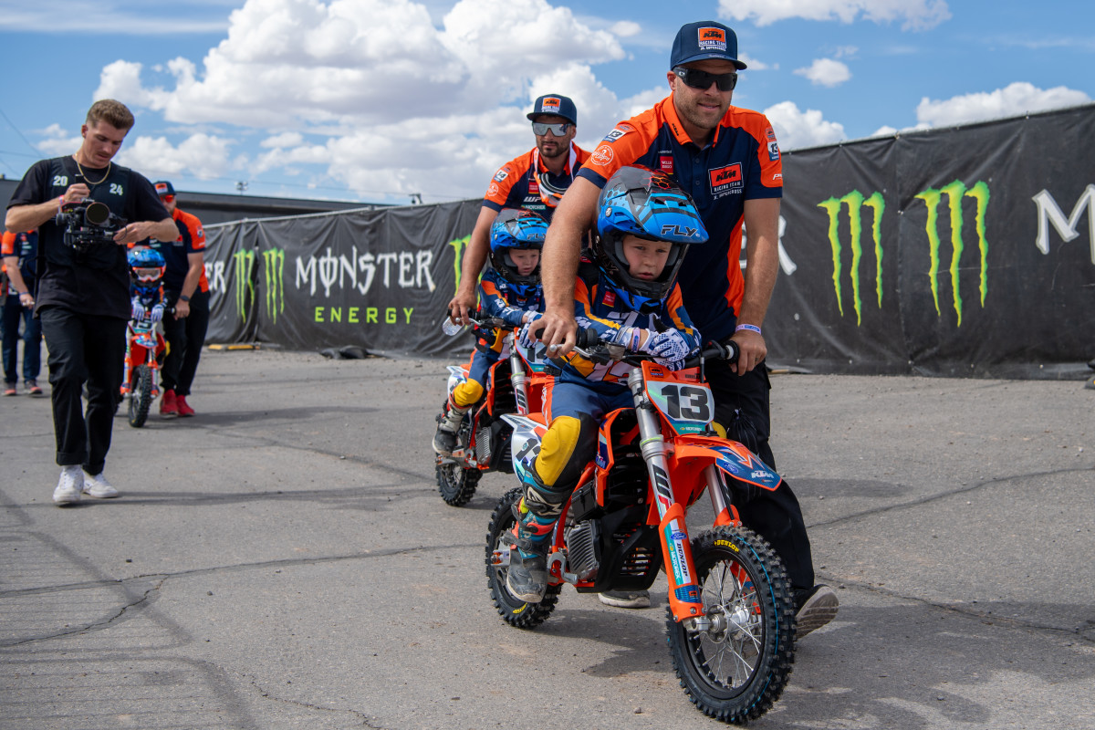 Photo Gallery: SuperMotocross World Championship Las Vegas - Motocross
