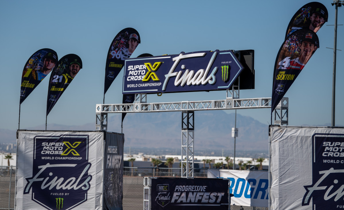 Photo Gallery: SuperMotocross World Championship Las Vegas - Motocross