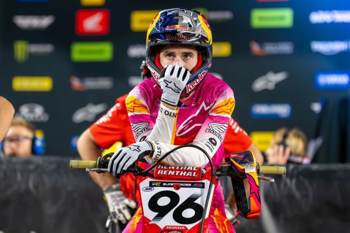 Hunter Lawrence Out for Supercross Season with Torn Labrum, Surgery ...