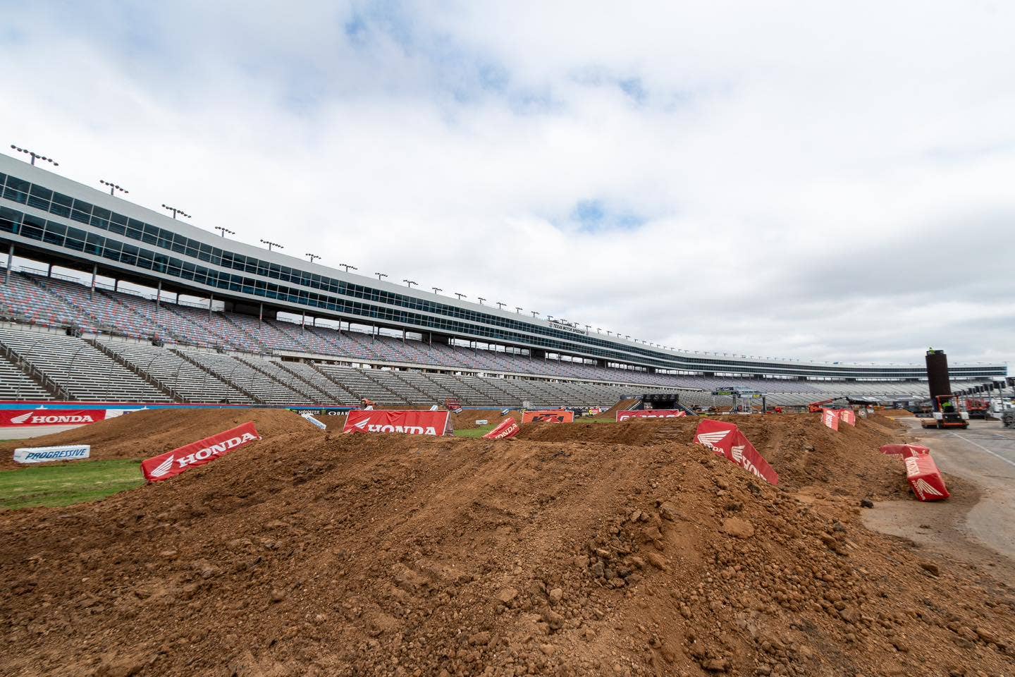 Previewing SuperMotocross Playoff 2 Texas / Viewing Guide - Motocross