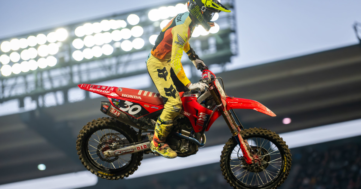 Jo Shimoda Two Broken Fingers After Clipping Pit Board, Plans to Race ...