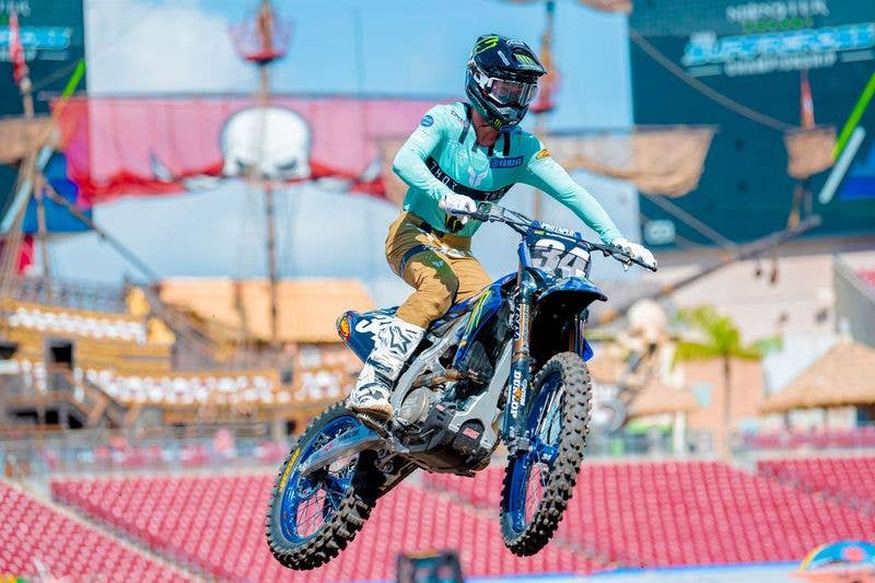 Concussion for Daxton Bennick, Out for Detroit - Motocross