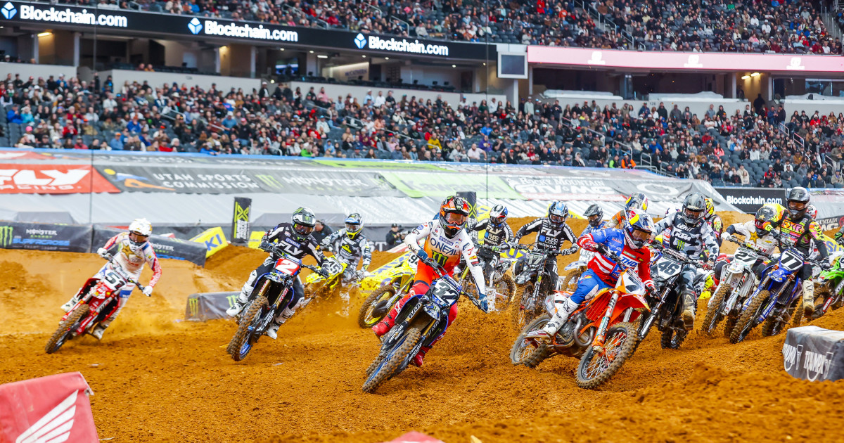 Supercross Riders React to Detroit Red Flag Ruling in 250 Class - Motocross