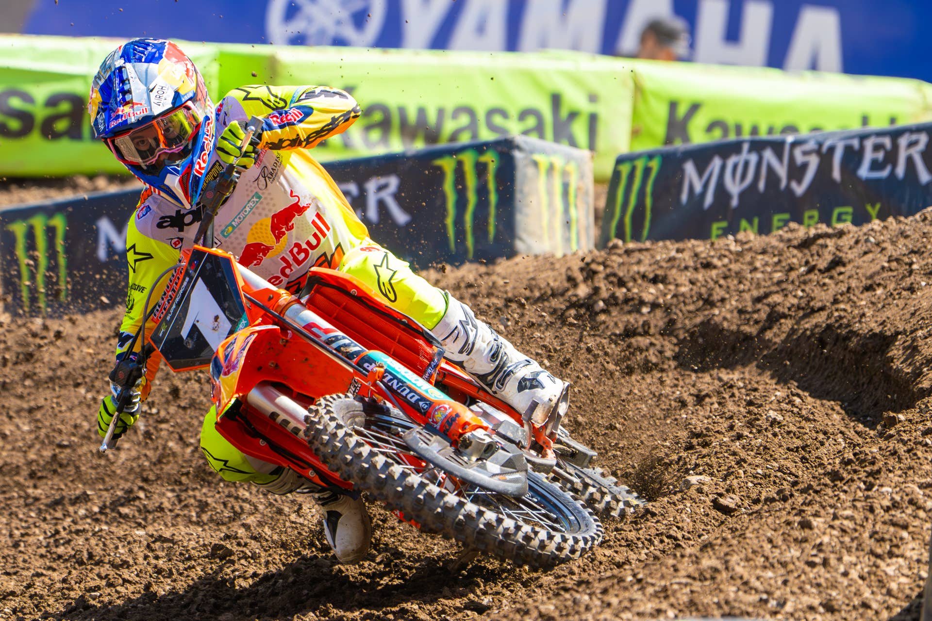 Supercross 250 East Rutherford Race Results, Seth Hammaker Wins in ...