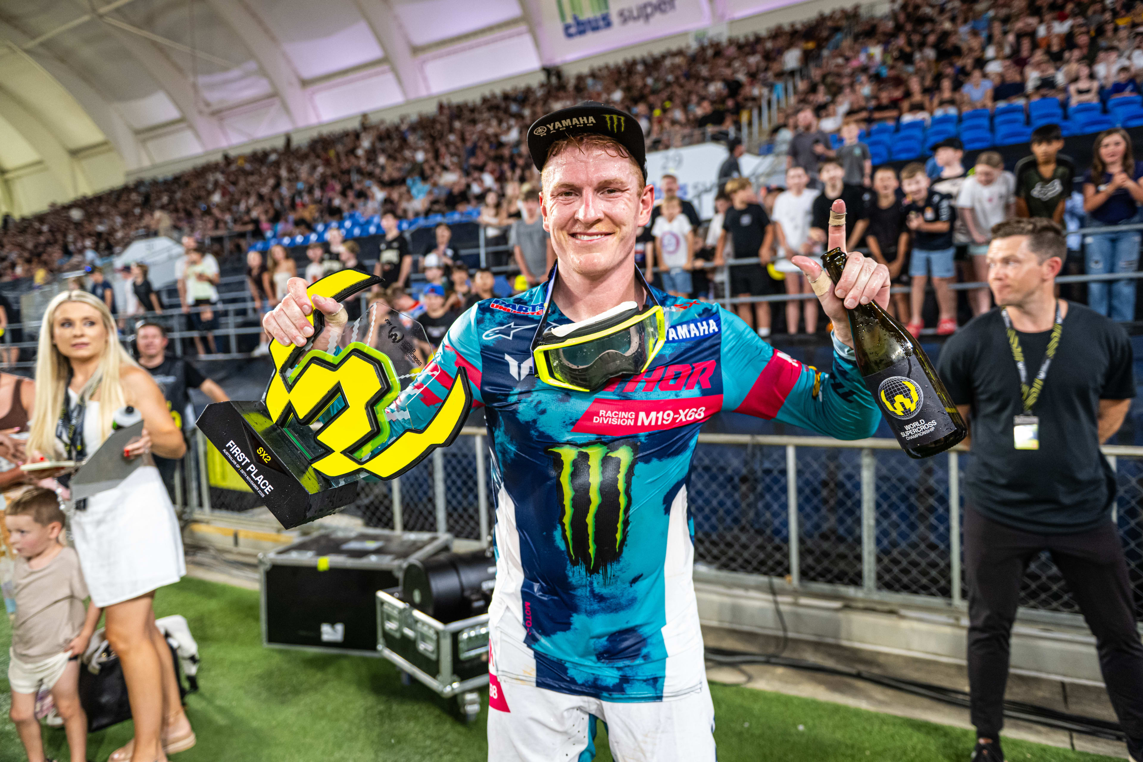 WSX Australian GP Results: Roczen Wins Thrilling SX1 Fight, Anstie ...